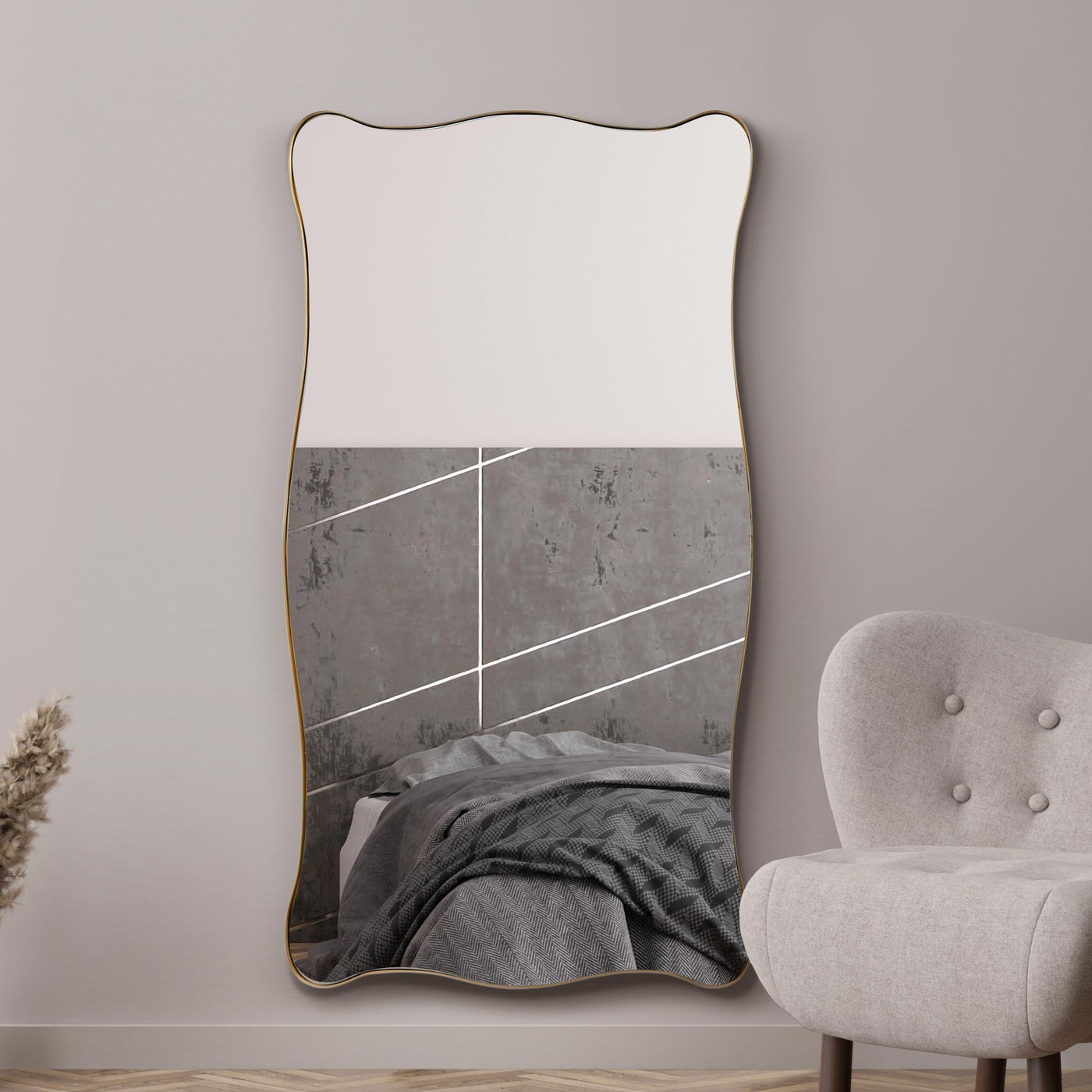 The Hunter - New Gold Metal Rectangular Wavy Tray Effect Frame Wall Mi